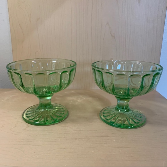 No Brand | Dining | Vintage Green Depression Glass Ribbed Dessert Cup ...
